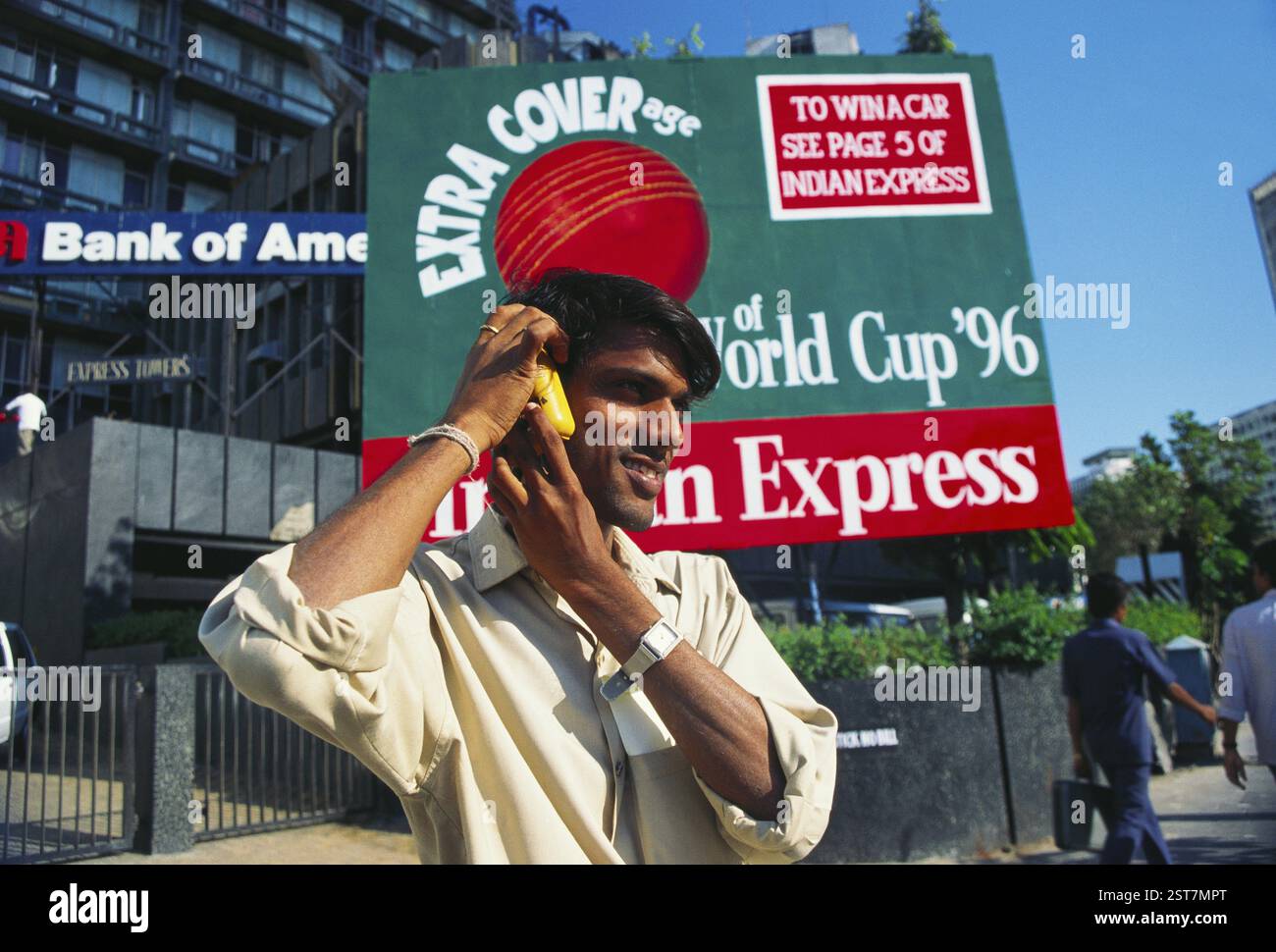 Man listening cricket commentary on radio, India, Asia Stock Photo - Alamy
