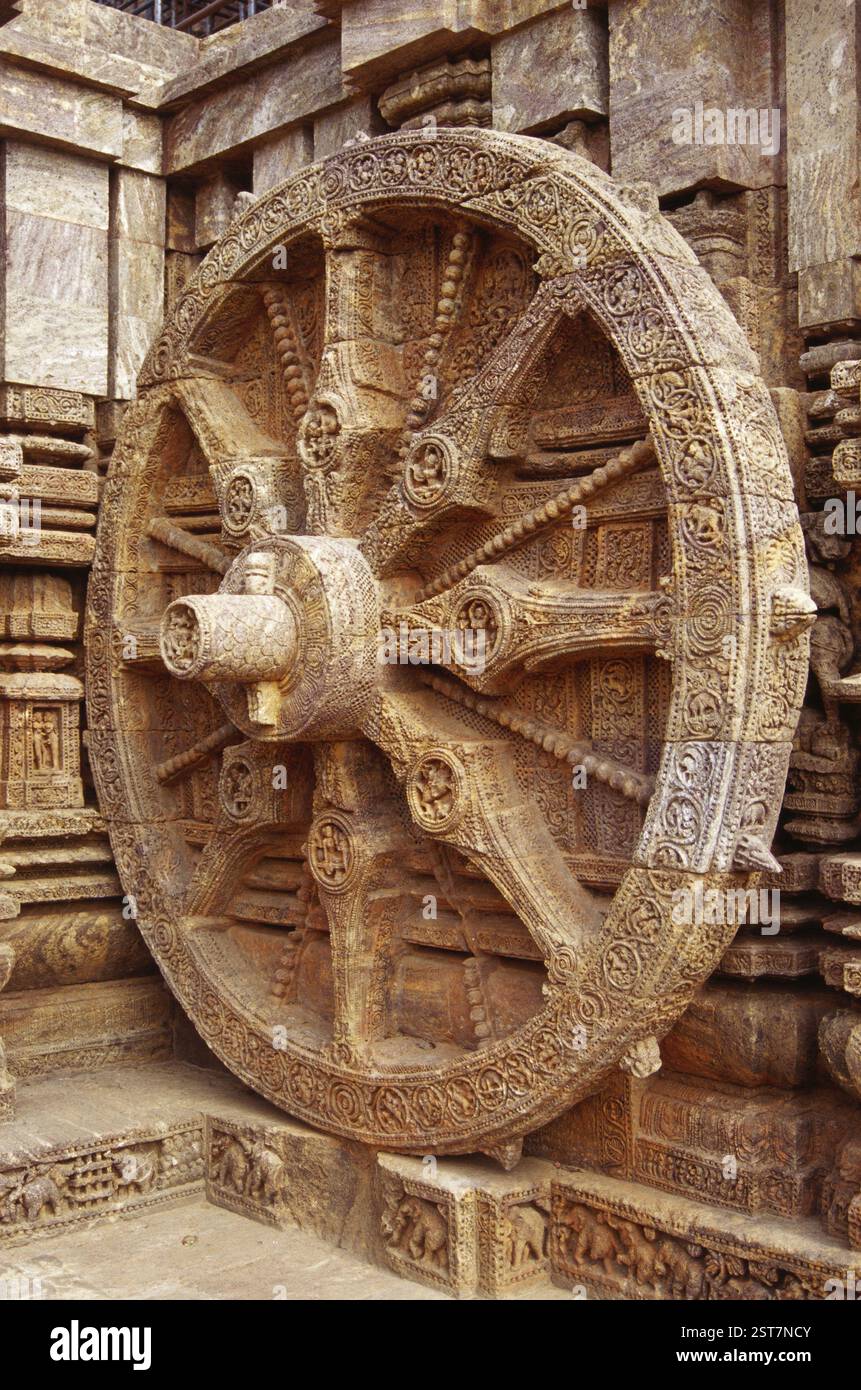 Wheel of Sun temple of Konarak World Heritage monument, Konarak, Orissa ...