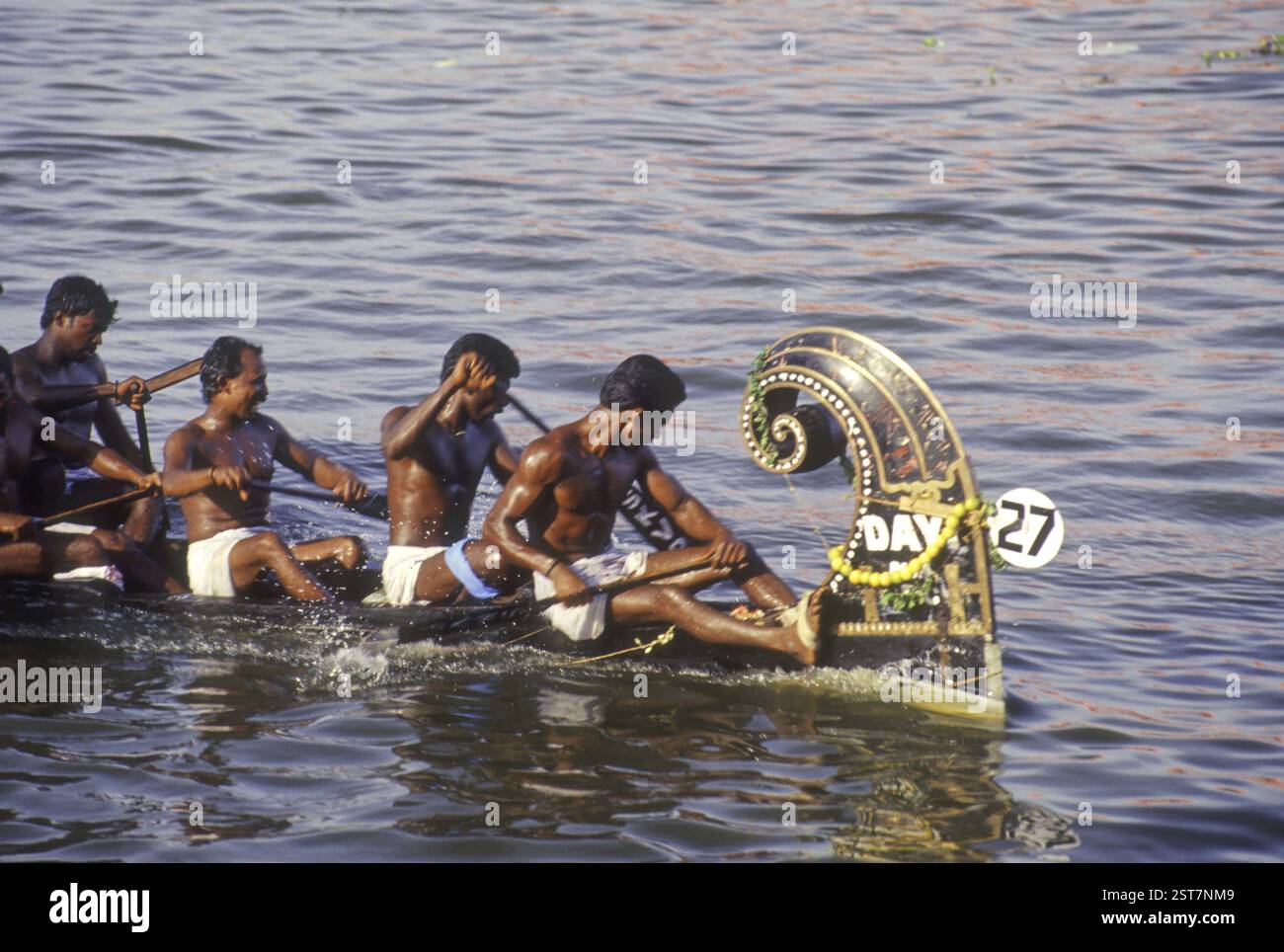 Nehru Boat Race Festivals, the onam Snake Boat Race, jalostavam for ...