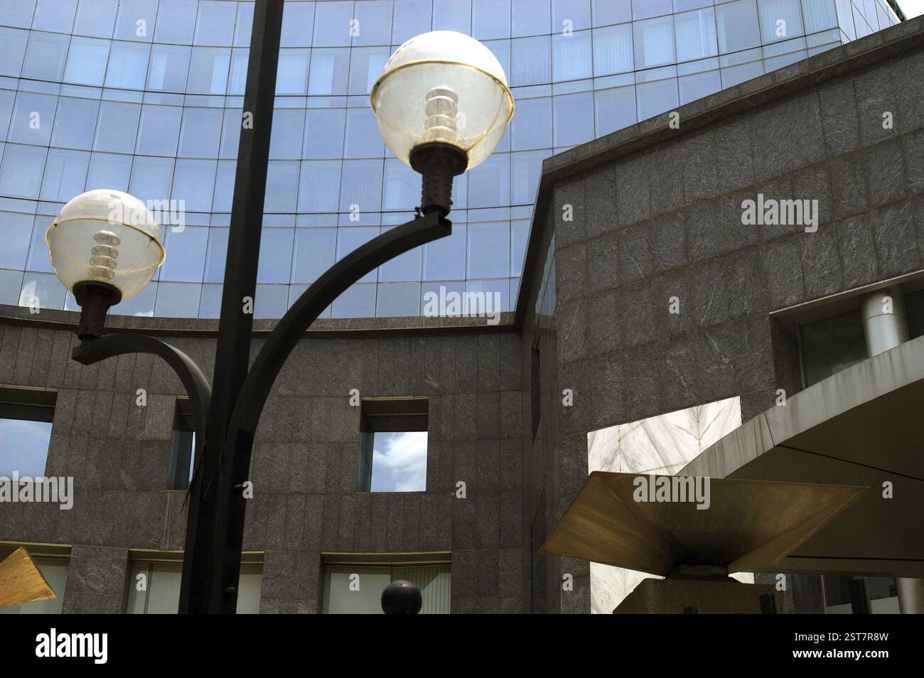 Diamond District Complex, a modern architecture in Bangalore city ...