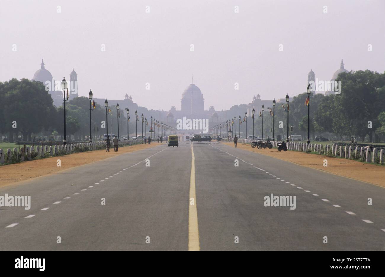 Raj bhavan delhi hi-res stock photography and images - Alamy