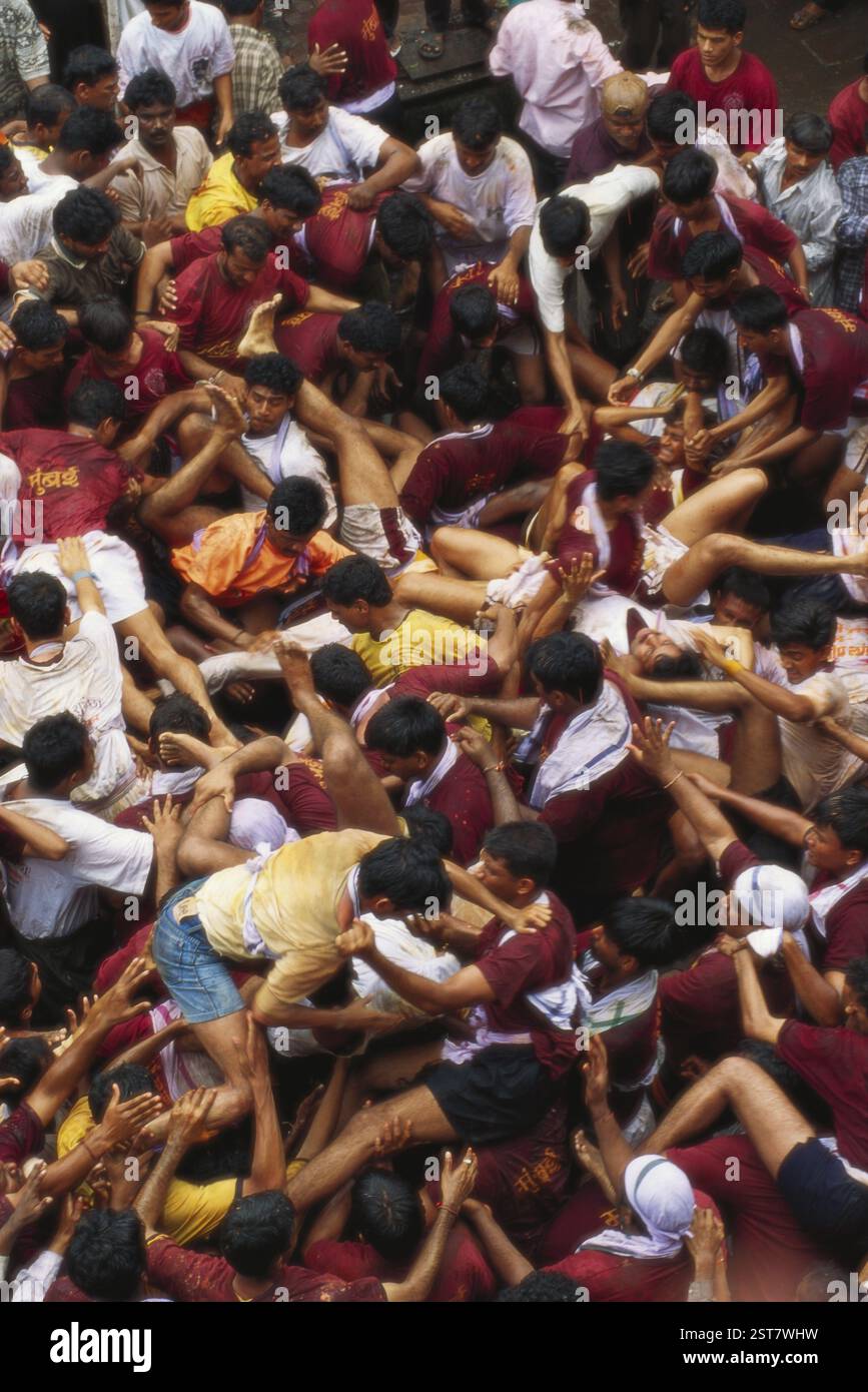 Dahi Hundies, Human Pyramid, Janmashtami Janmashtami gokul ashtami ...
