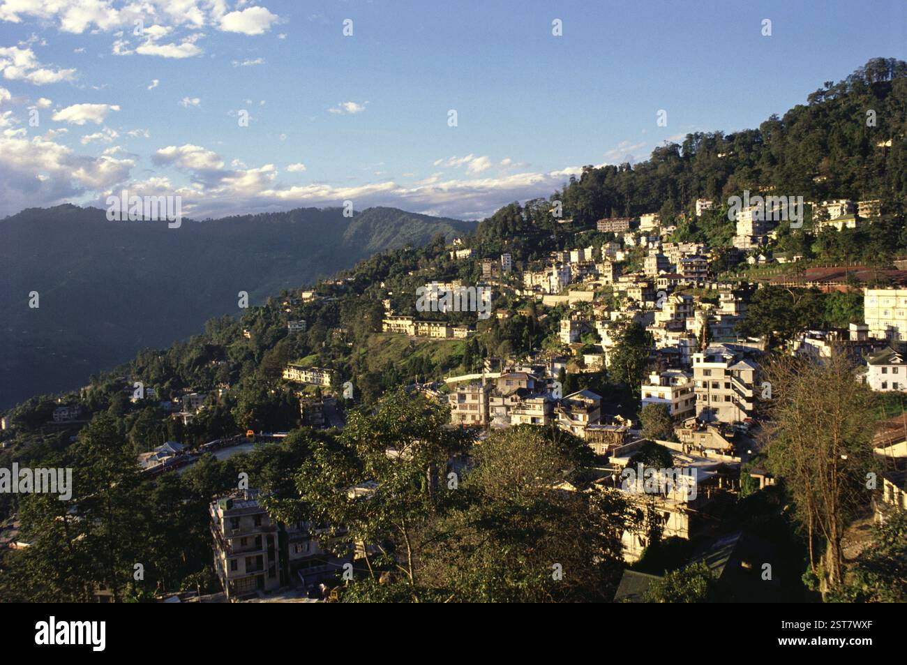 India gangtok capital sikkim hi-res stock photography and images - Alamy