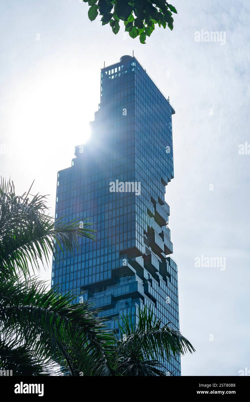 Mahanakhon bangkok skybar hi-res stock photography and images - Alamy