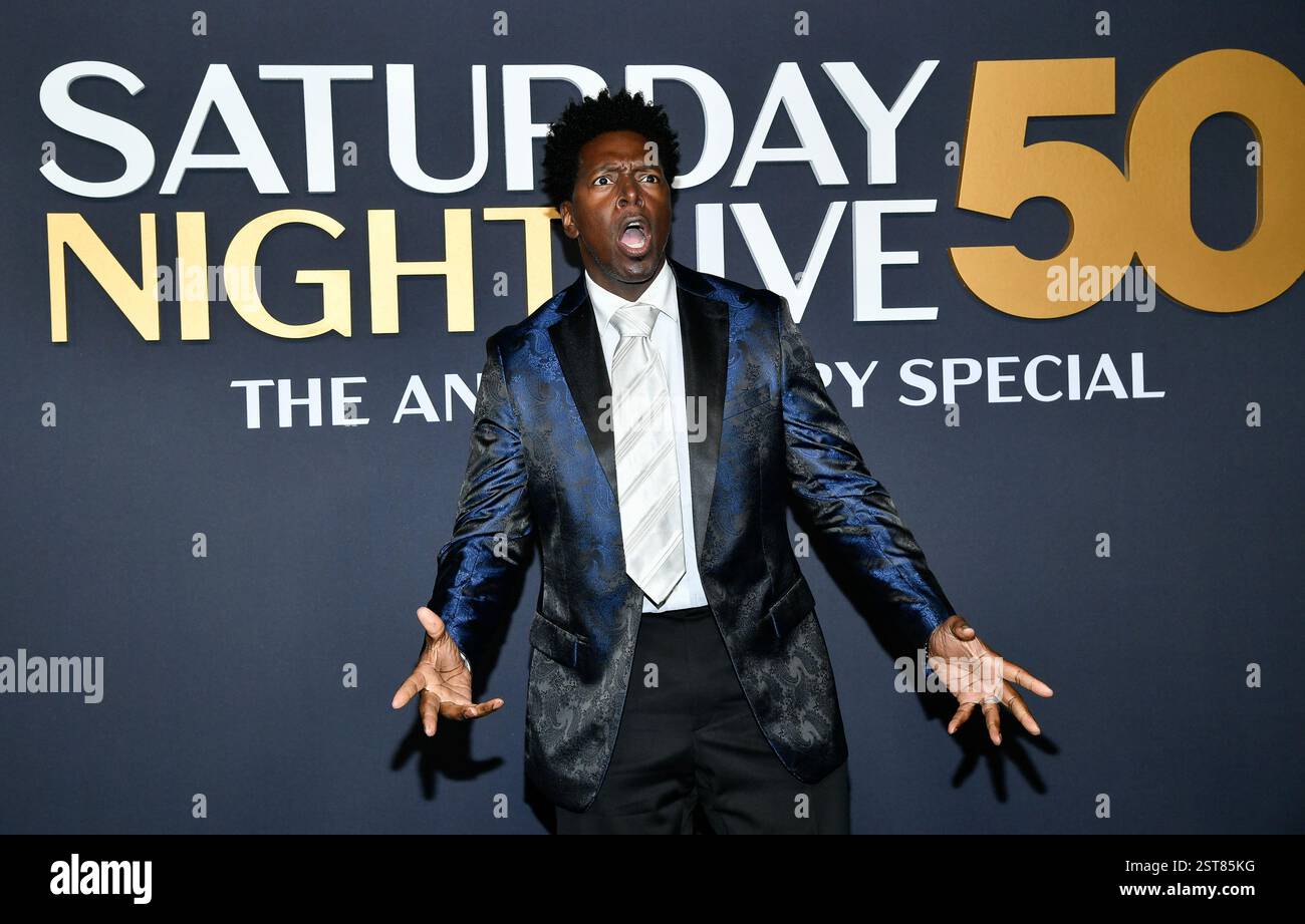 Dean Edwards attends the SNL50: The Anniversary Special at Rockefeller ...