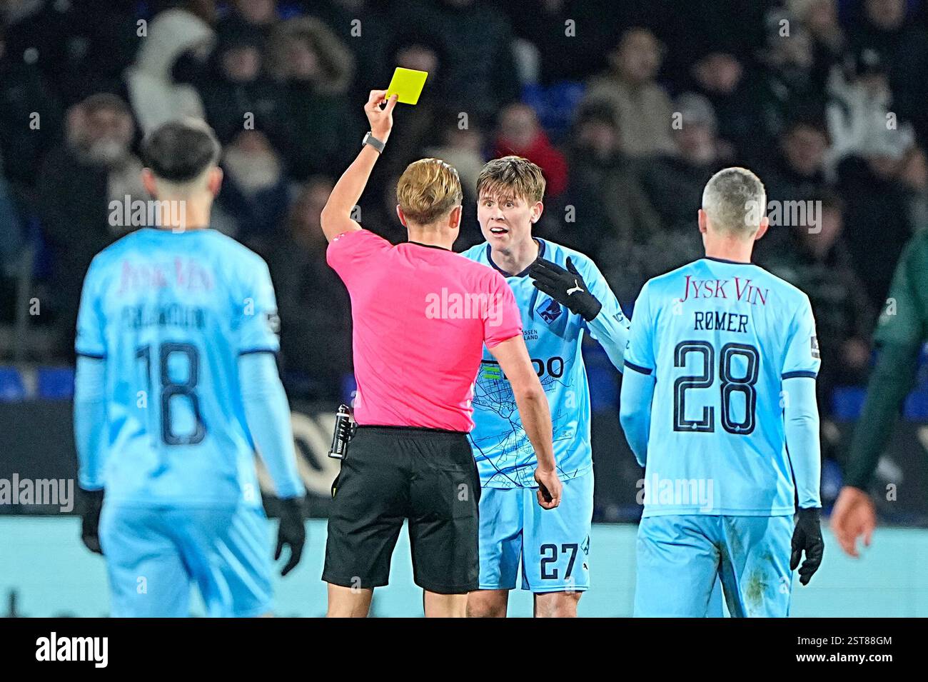 Randers, Denmark. 17th Feb, 2025. Randers FC moeder FC Koebenhavn i ...