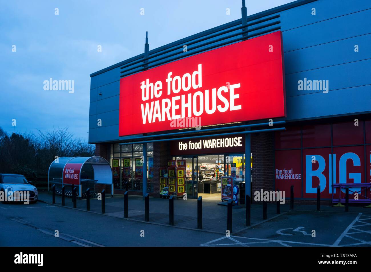The food warehouse logo hi-res stock photography and images - Alamy