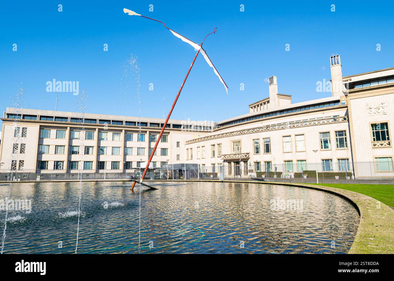 Scenic buildings and pond at the World Forum in The Hague, Netherlands ...
