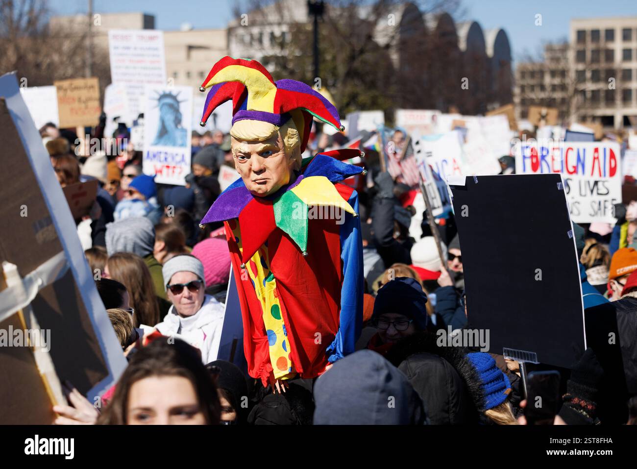 Trump clown hi-res stock photography and images - Alamy