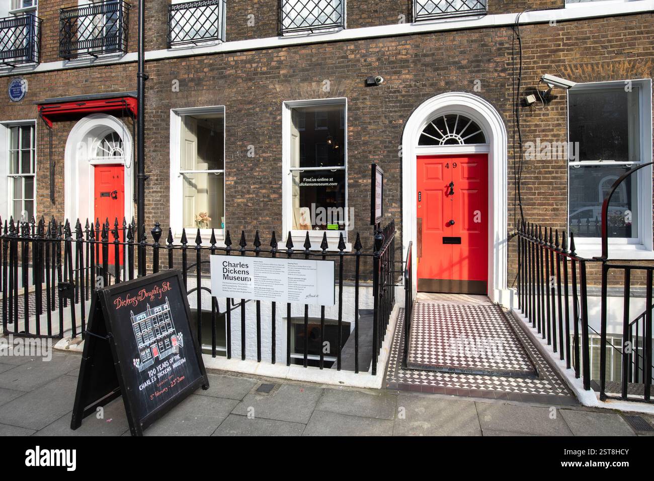 Charles Dickens Museum, London Stock Photo - Alamy