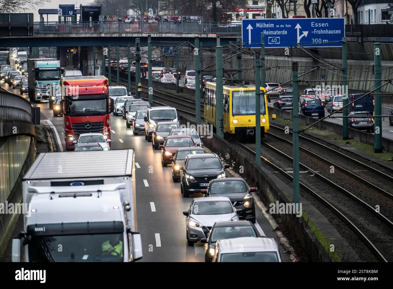 Traffic jam on the A40 motorway in both directions, U18 underground ...
