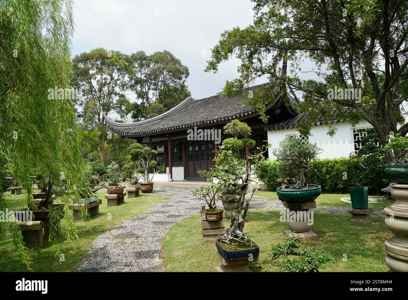 Singapore iconic landmarks hi-res stock photography and images - Alamy