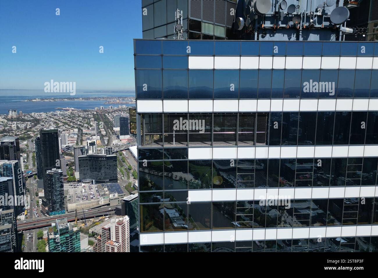 aerial view of Eureka Tower, Southbank, Melbourne Skydeck, Melbourne ...