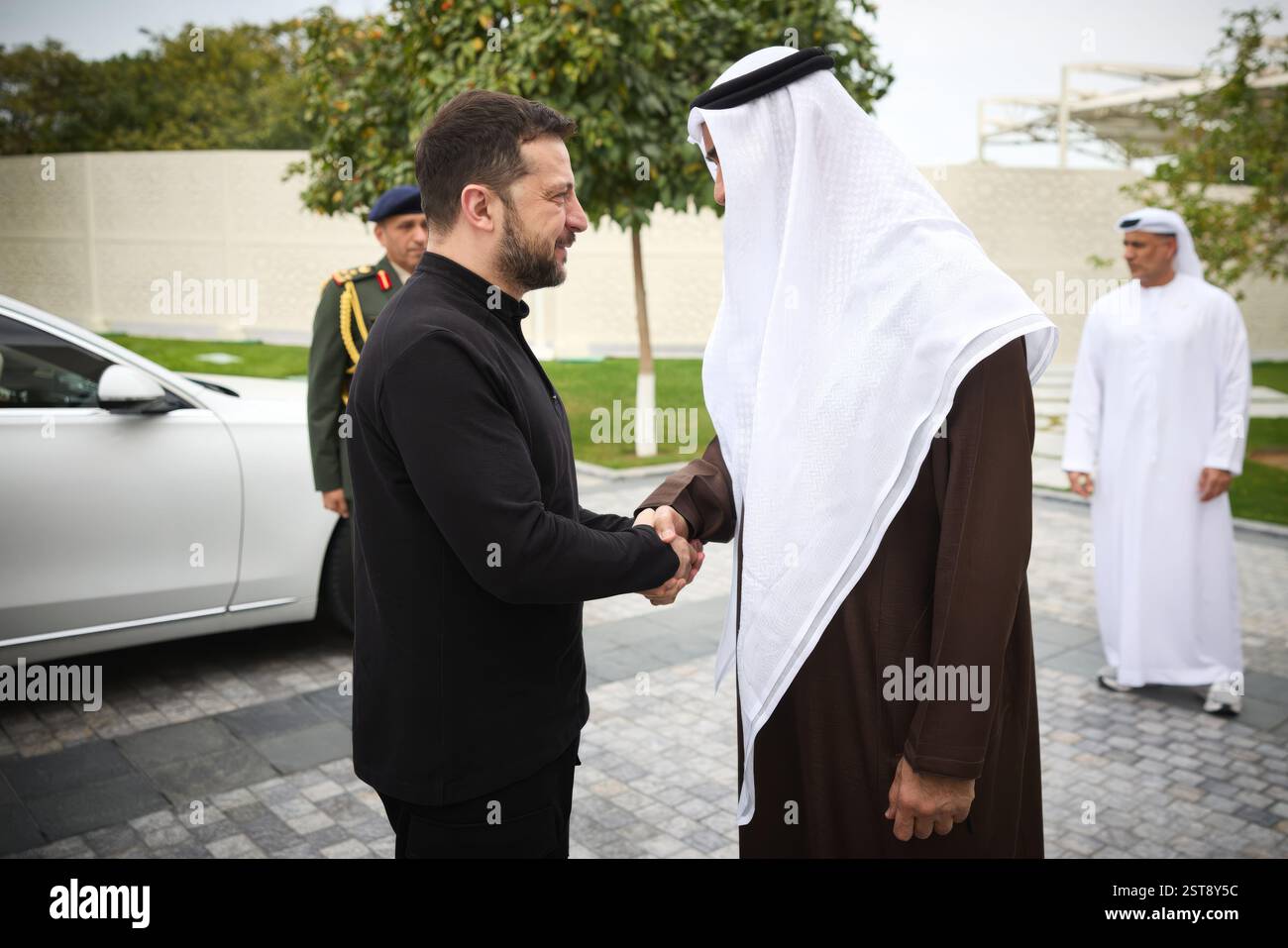 Al nahyan family hi-res stock photography and images - Alamy