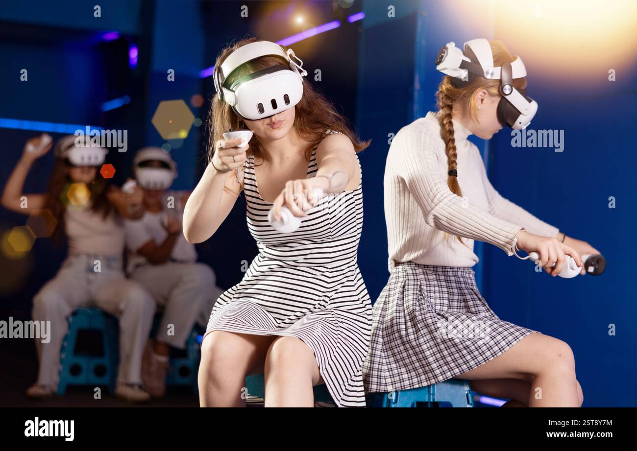 Group girls competing in hi-res stock photography and images - Alamy