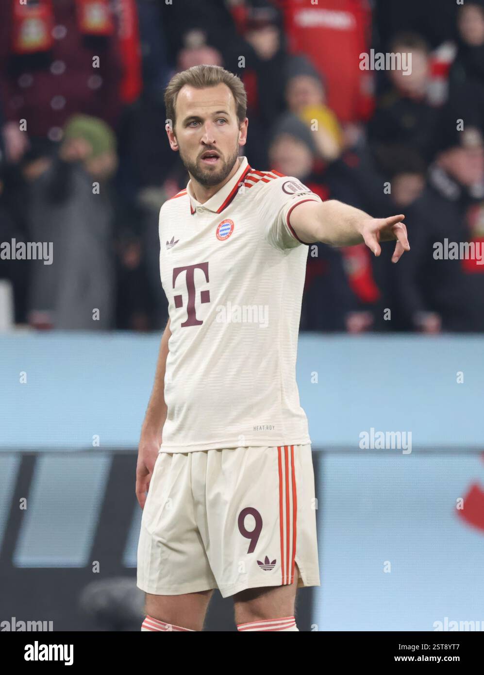 Harry Kane (Bayern), Leverkusen, Germany, 15.02.2025, Soccer Bundesliga ...