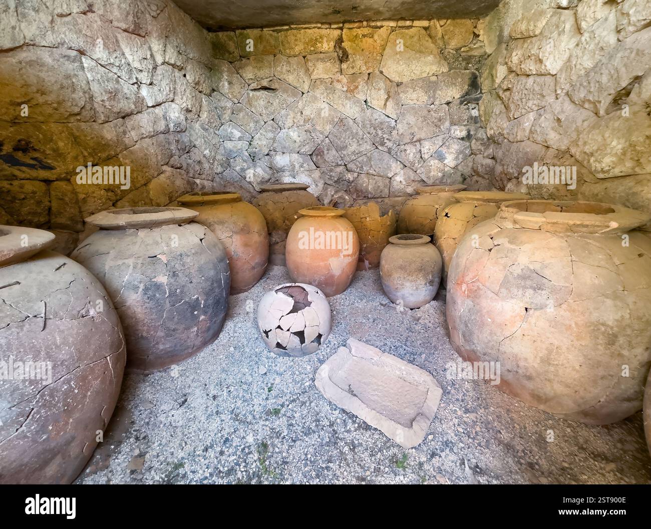 Meospotamos, Greece - July 3, 2024: Necromanteion of Acheron. Ancient ...