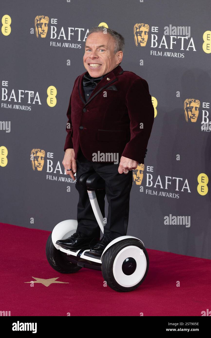 London, UK. 16 February, 2025. Warwick Davis attends the EE BAFTA's ...