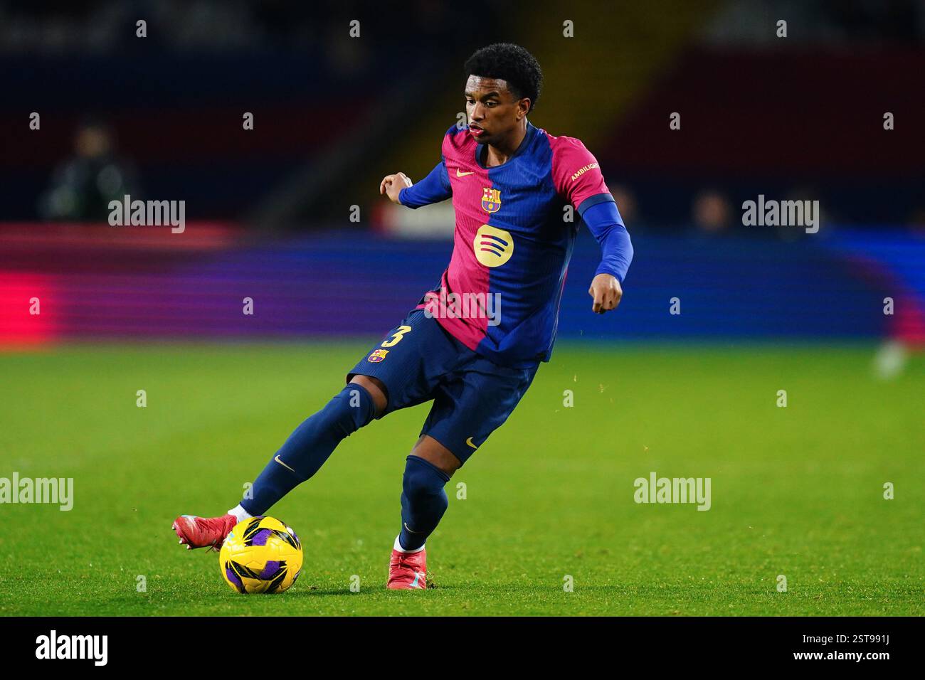Barcelona, Spain. 19th Jan, 2025. Alejandro Balde of FC Barcelona ...