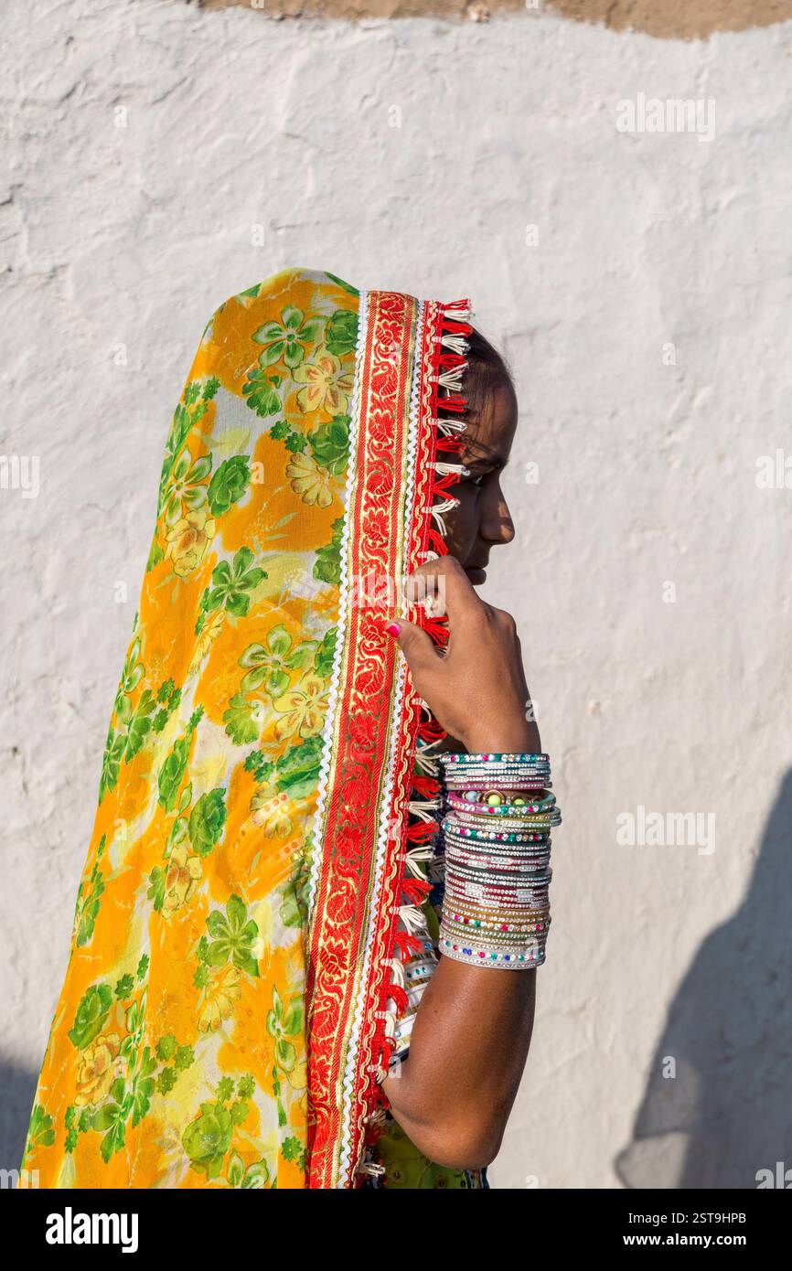 November 22, 2017. Asia, India, State of Gujarat, Bhuj,Kutch, Ludiya ...