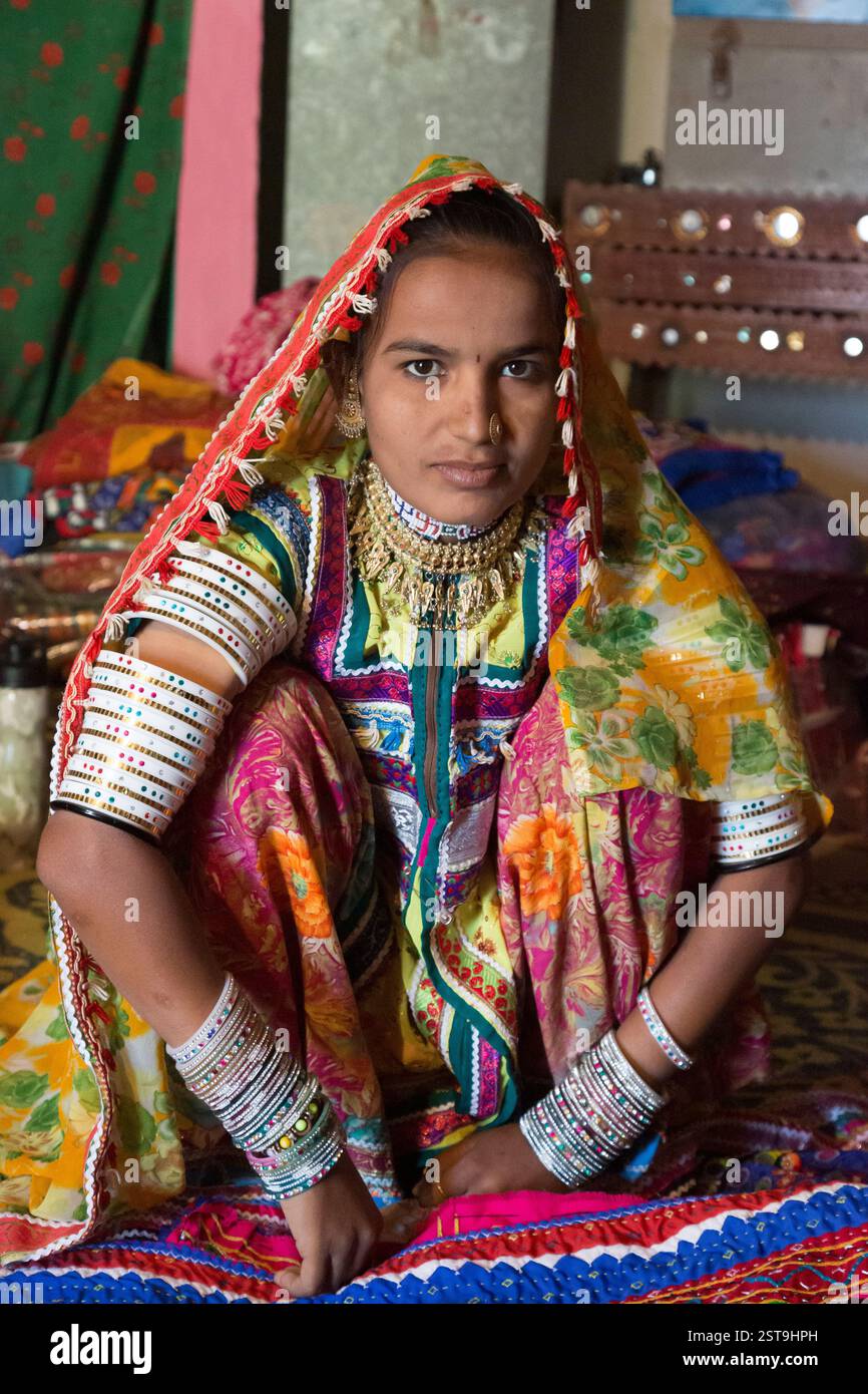 November 22, 2017. Asia, India, State of Gujarat, Bhuj,Kutch, Ludiya ...