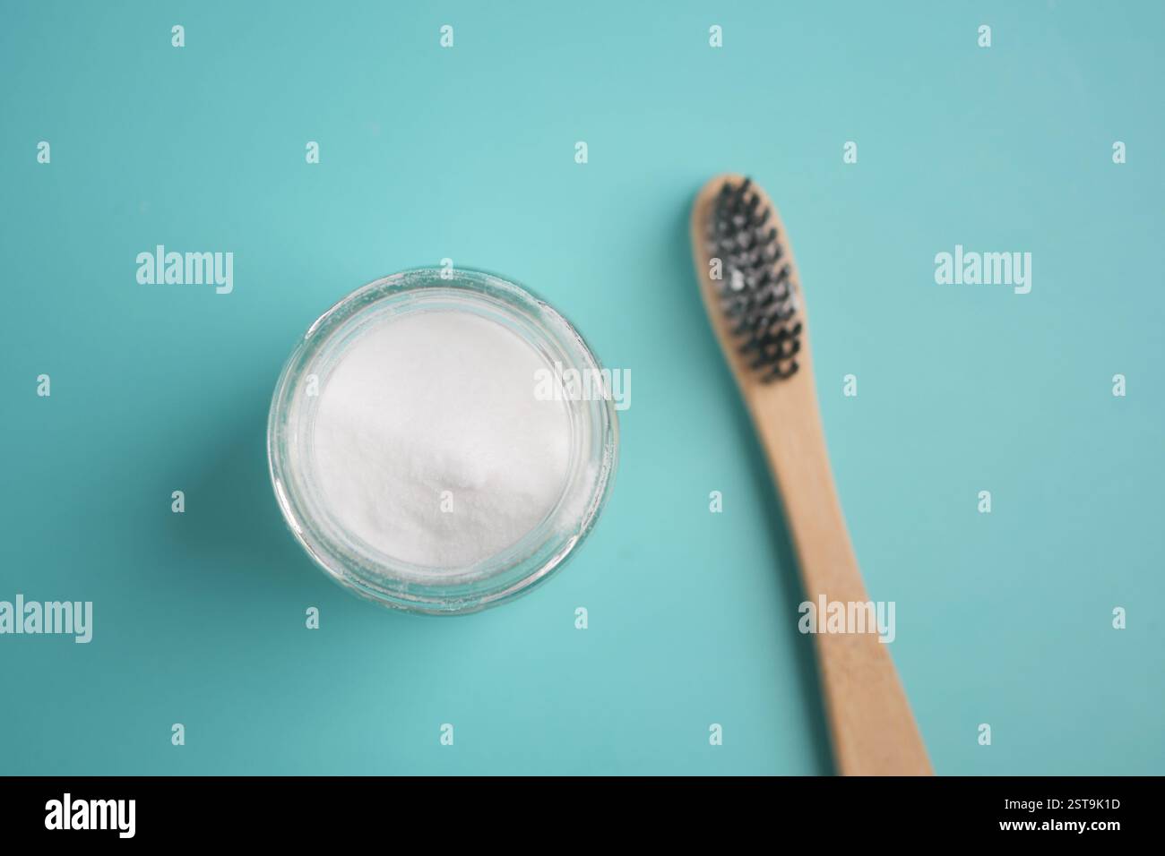 Natural teeth whitening methods using baking soda and brush Stock Photo ...