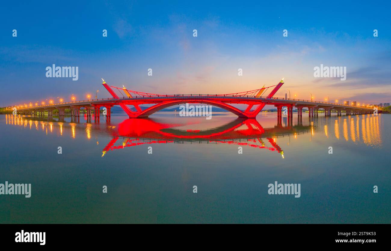 Night view of Lihu Bridge, Wuxi, Jiangsu Province, China Stock Photo ...