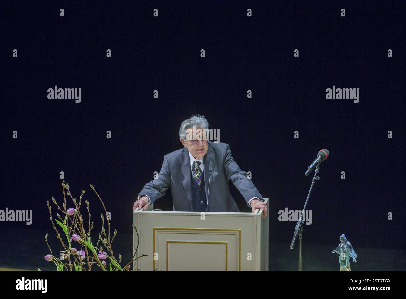 10th International Peace Prize Dresden Award Kim Phuc Phan Thi received ...