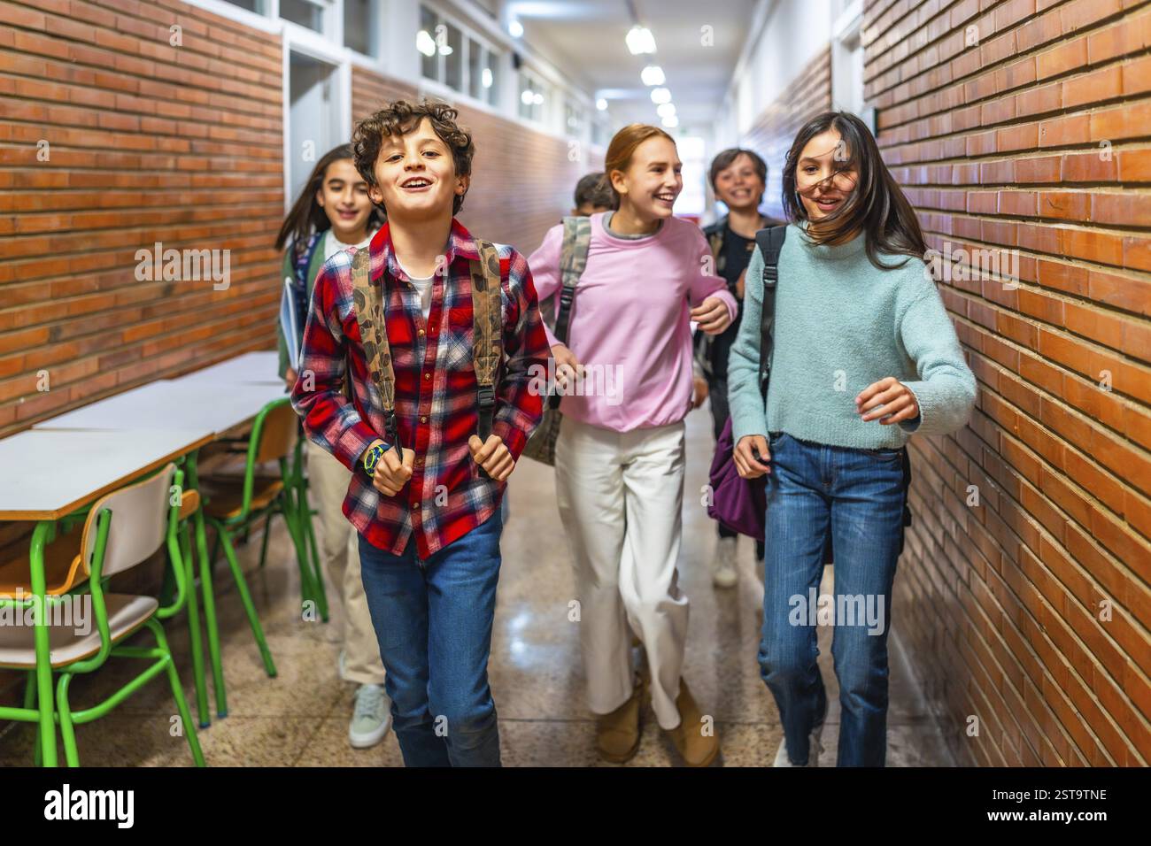 Teen moments hi-res stock photography and images - Alamy