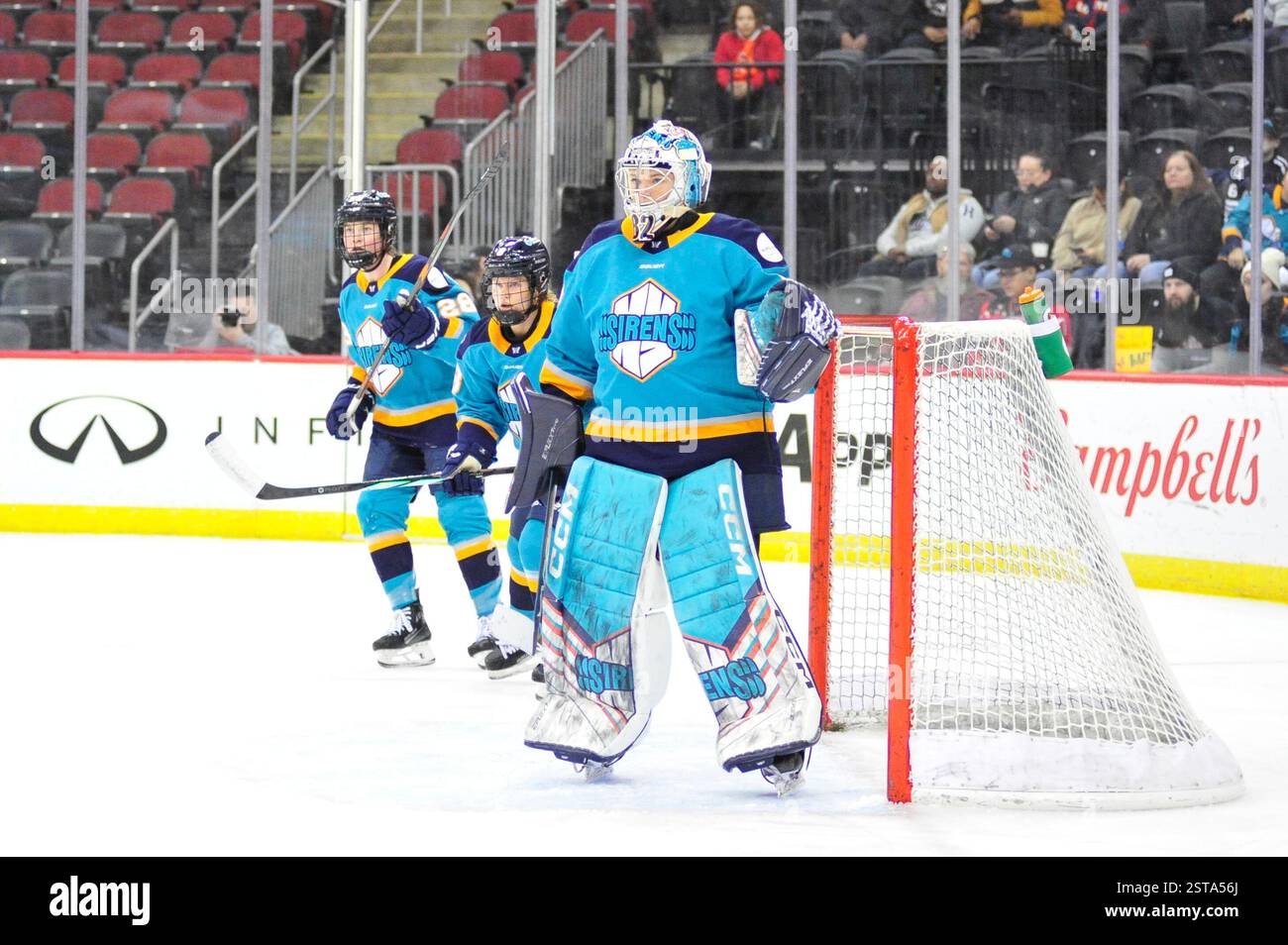 Newark, USA. 17th Feb, 2025. The Sirens' Kayle Osborne (82) during ...