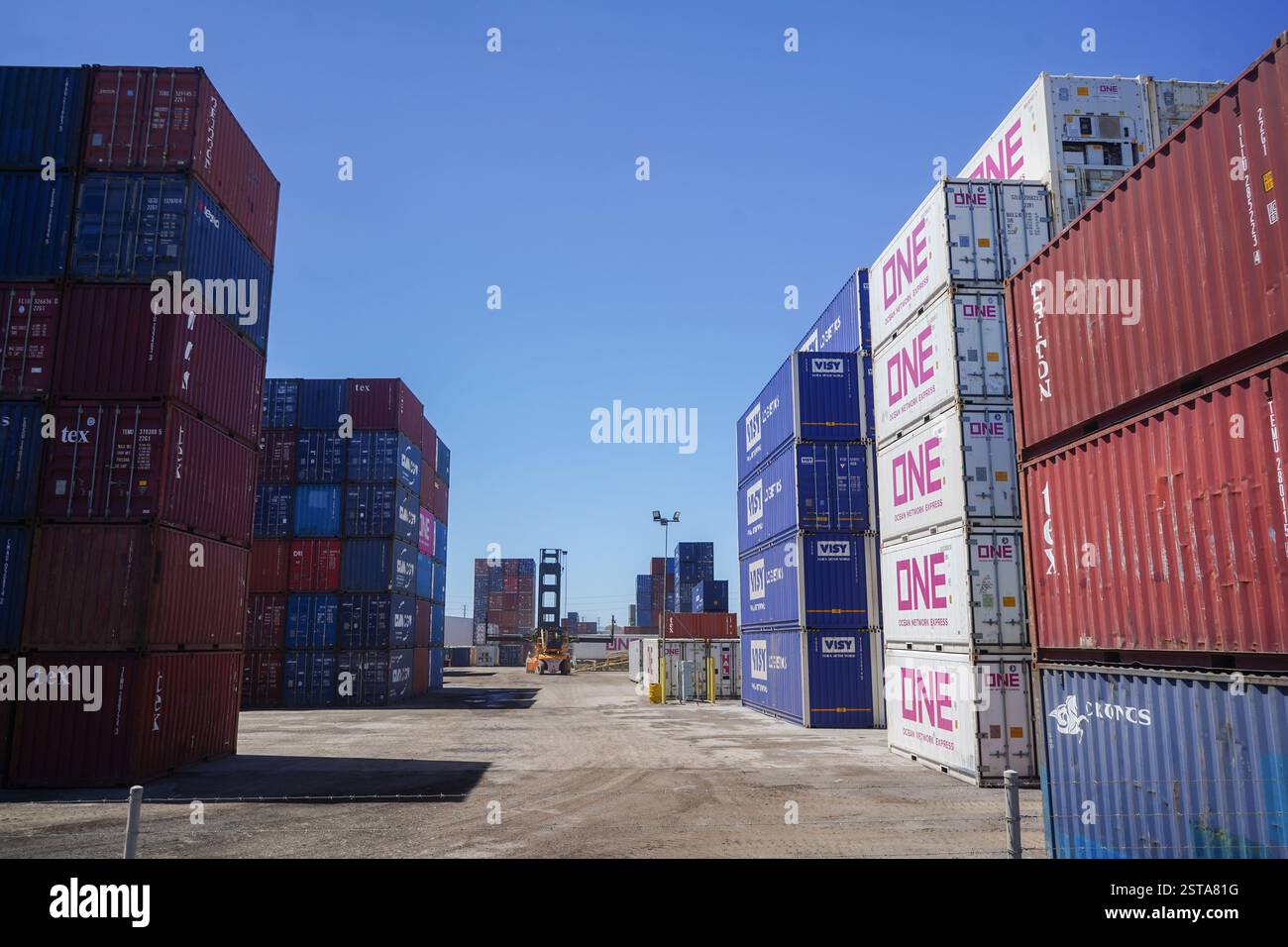 Adelaide, Australia 18 February 2025. Stacked cargo containers at the ...