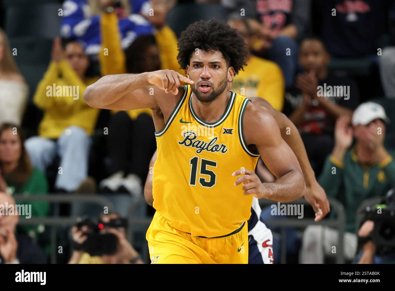 WACO, TX - FEBRUARY 17: Baylor Bears forward Norchad Omier (15) points ...