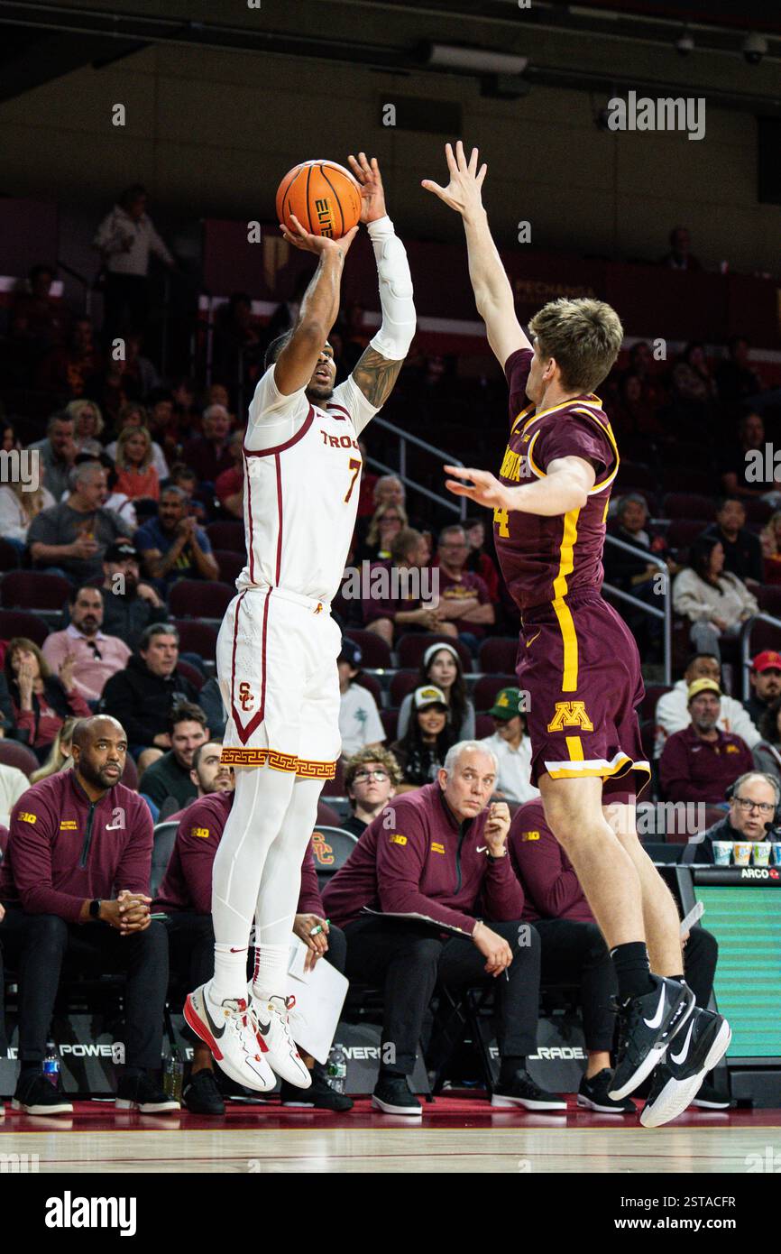 Los Angeles, United States. 15th Feb, 2025. USC Trojans guard Chibuzo ...