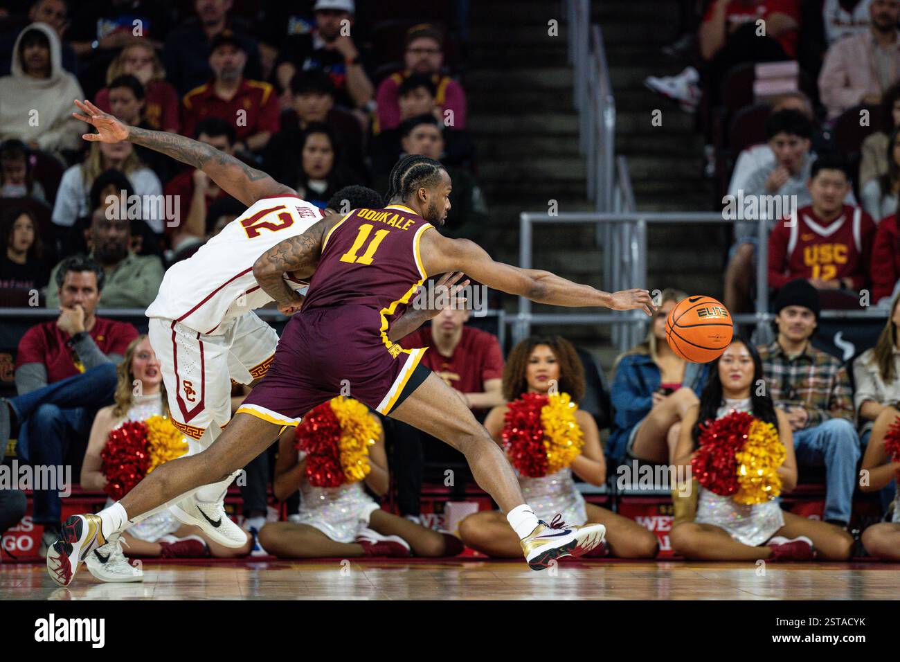 Los Angeles, United States. 15th Feb, 2025. Minnesota Golden Gophers ...