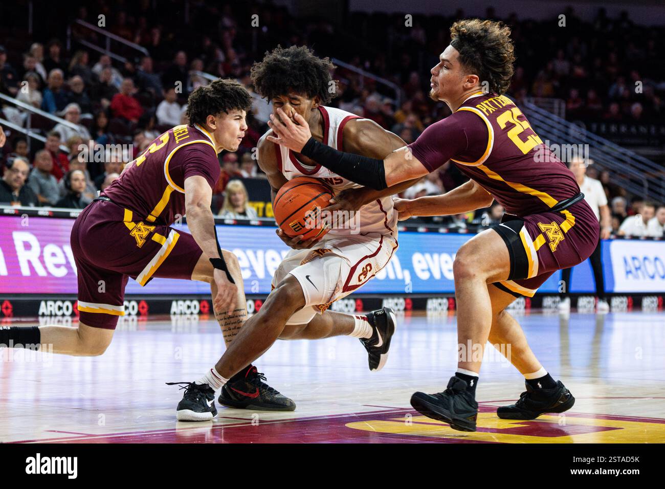 Los Angeles, United States. 15th Feb, 2025. USC Trojans guard Wesley ...