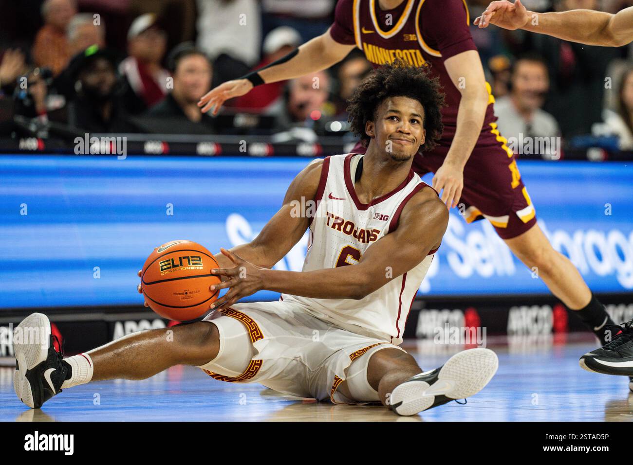 Los Angeles, United States. 15th Feb, 2025. USC Trojans guard Wesley ...