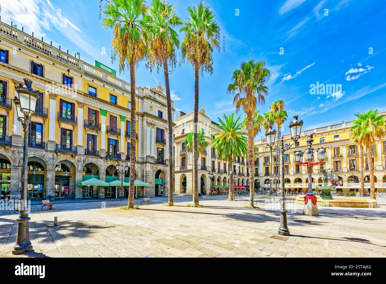 Barcelona hotel exterior placa hi-res stock photography and images - Alamy