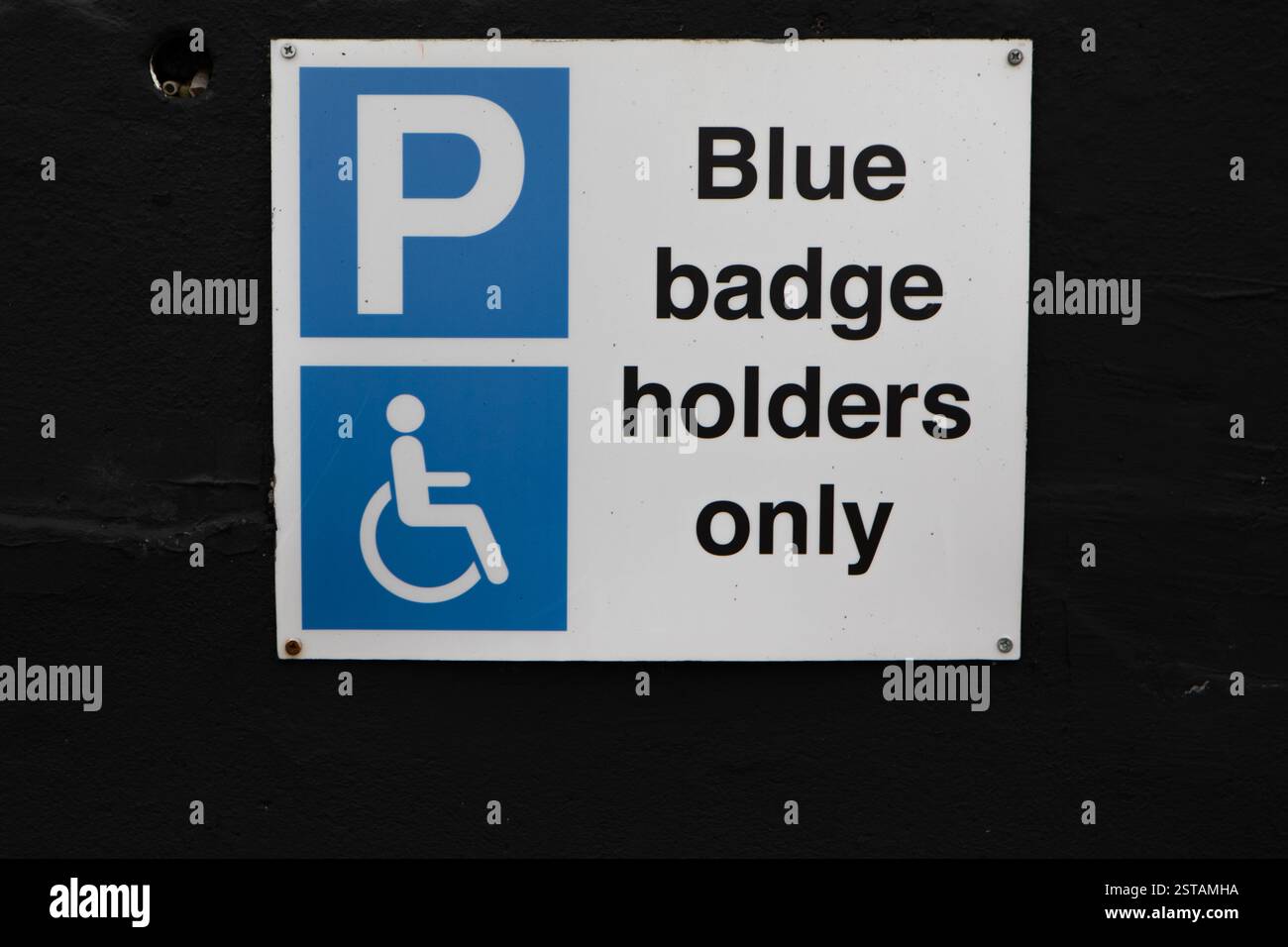 Blue badge holders sign, Thetford Stock Photo - Alamy