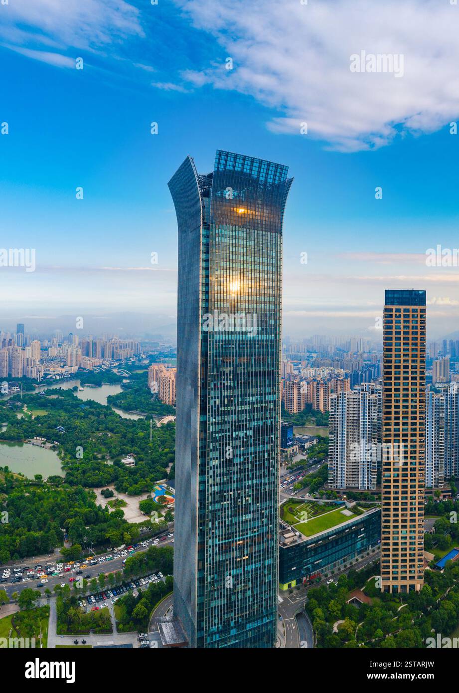 Wenzhou city hi-res stock photography and images - Alamy