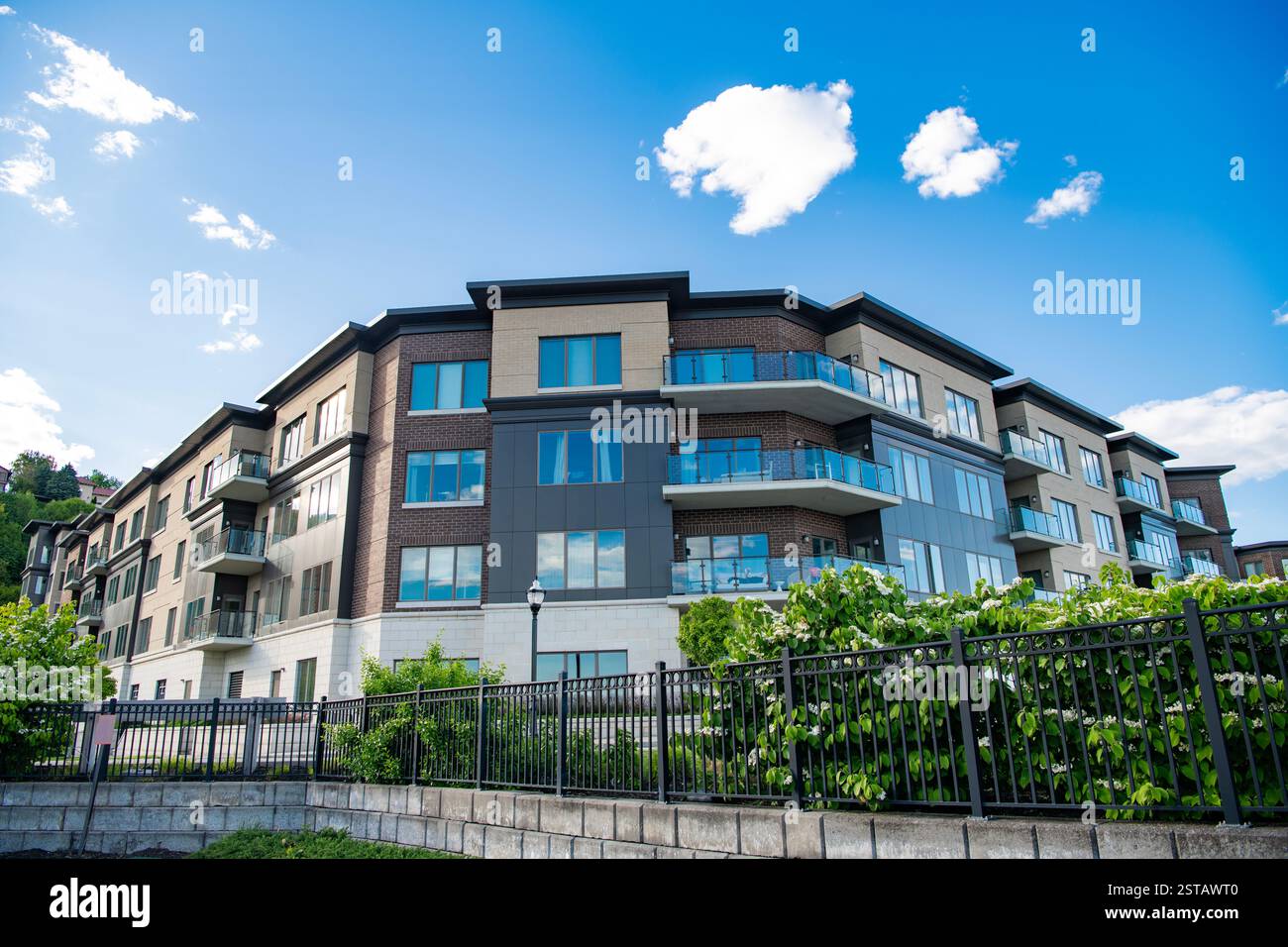 Residential house. Modern condominium building. Architectural building ...