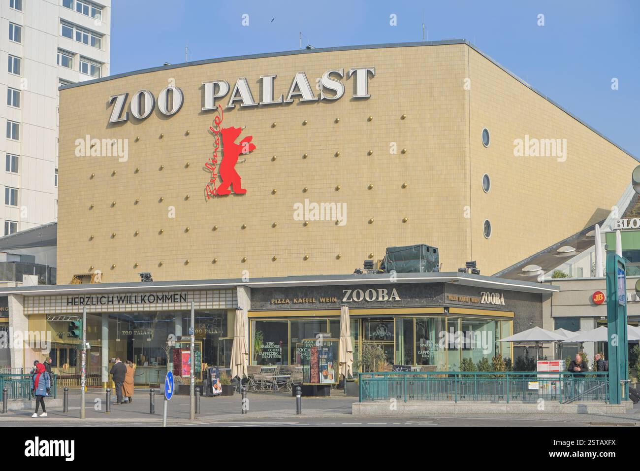 Logo der Berlinale, Filmfestspiele, Zoo Palast Kino, Budapester Straße ...