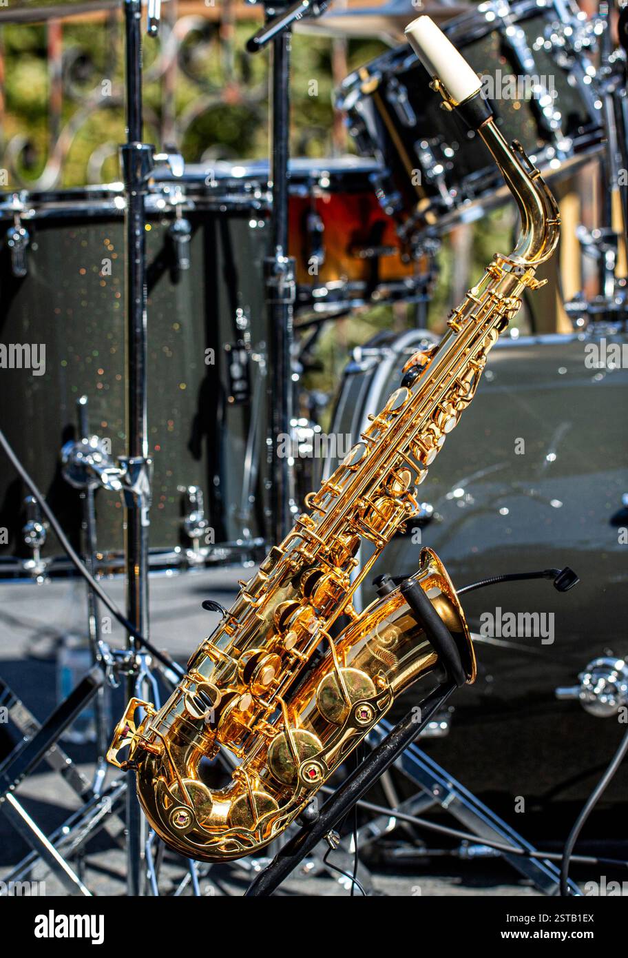 Brass orchestra stage hi-res stock photography and images - Alamy