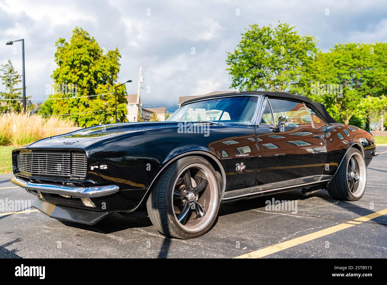 Park Ridge, Illinois, USA - August 18, 2024: Chevy Camaro. Black car ...