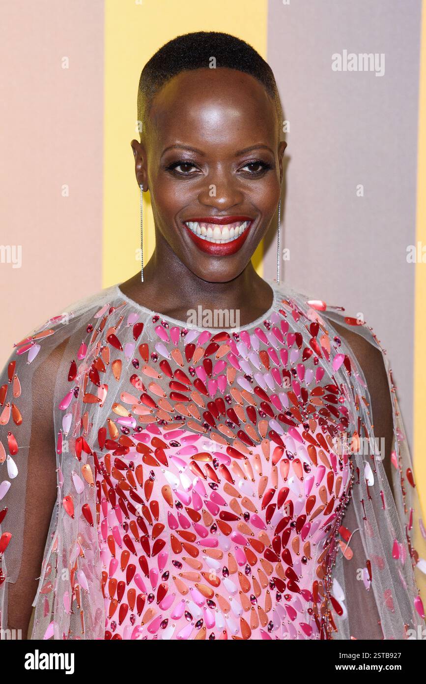 Florence kasumba black panther hi-res stock photography and images - Alamy