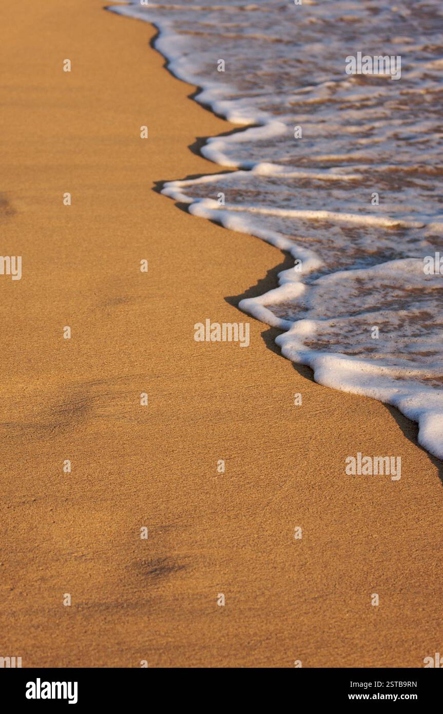 Beach Shoreline Wash Stock Photo - Alamy