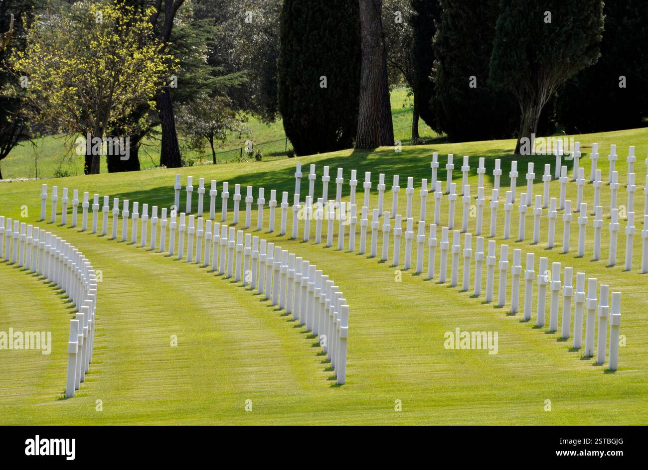 American cemetery of florence hi-res stock photography and images - Alamy