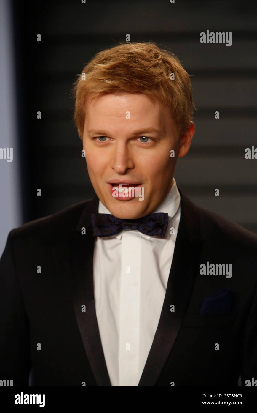 Ronan Farrow arrives at the Vanity Fair Oscar Party at Wallis Annenberg ...