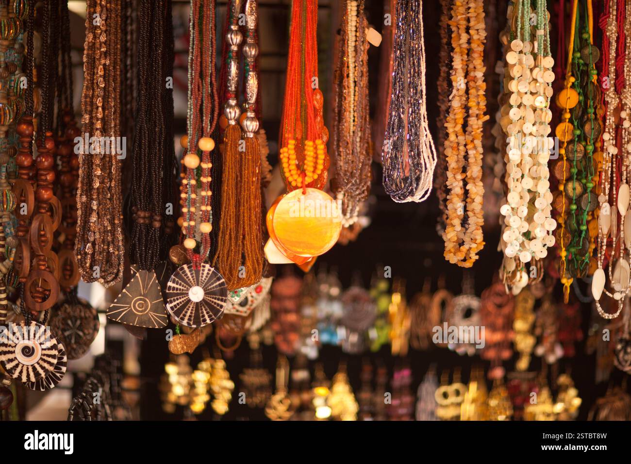 Various art objects on display hi-res stock photography and images - Alamy