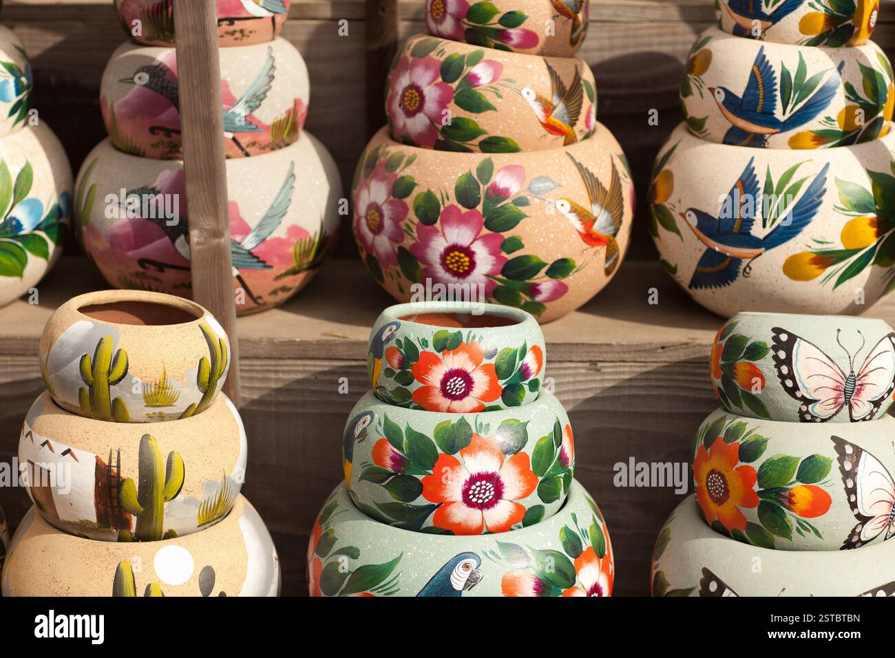 Variety handmade clay pots hi-res stock photography and images - Alamy