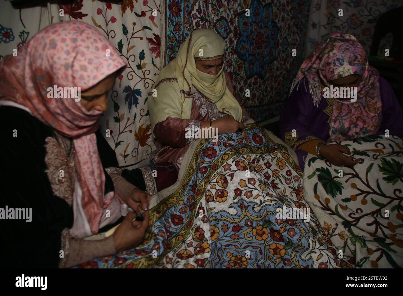 Srinagar, Jammu And Kashmir, India. 17th Feb, 2025. Under the Women ...